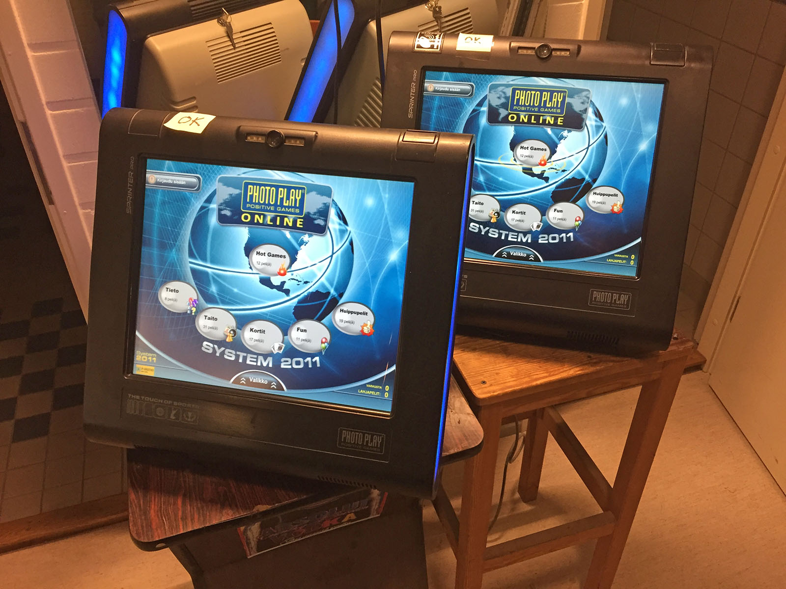 Pelikoneet / Spelmaskiner / Arcade – RealGames